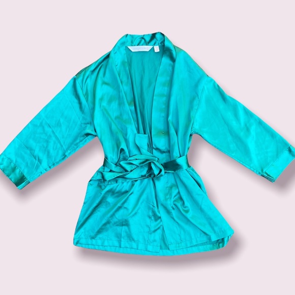 Victoria's Secret | Intimates & Sleepwear | Emerald Green Victorias ...